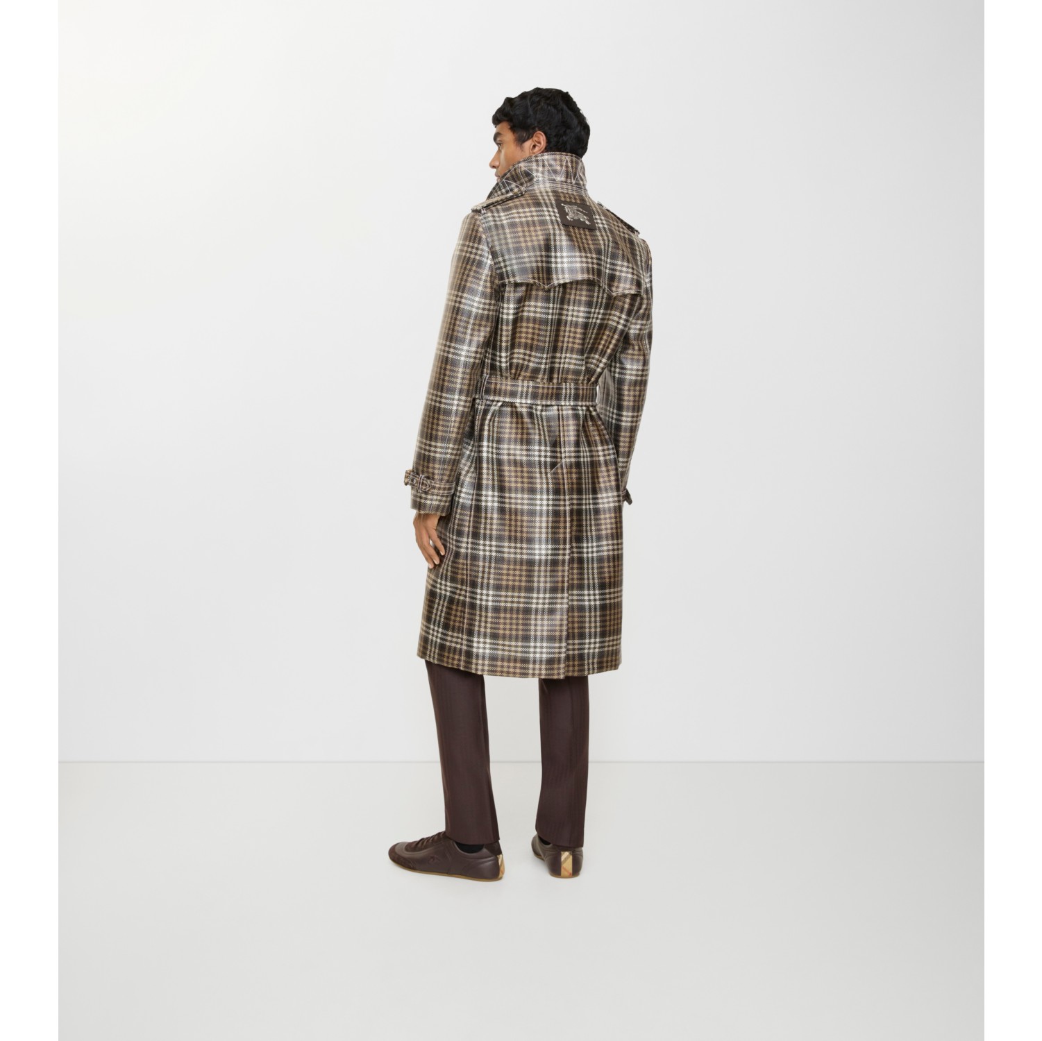 长款格纹涂层酒椰纤维质感 Foxfield Trench 风衣 (粉笔白/松露棕) - 男士 | Burberry® 博柏利官网